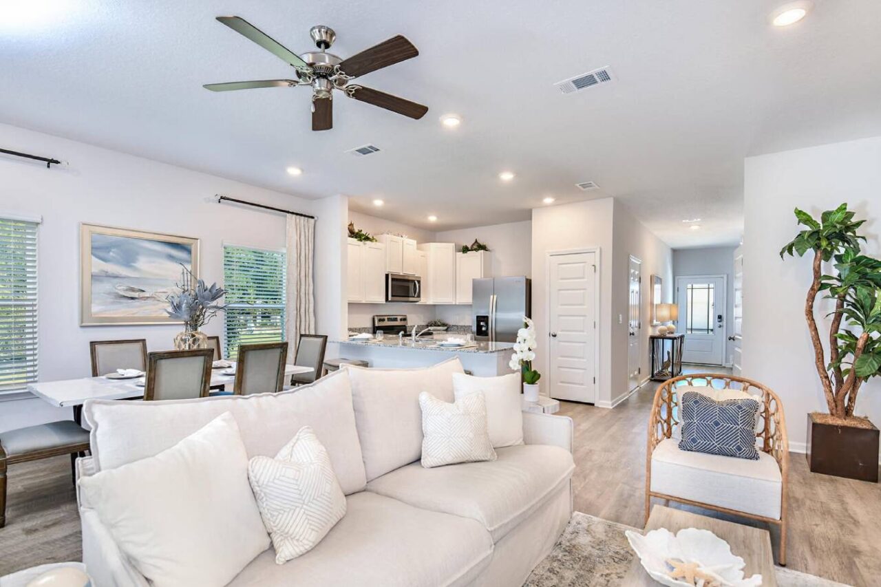 Home | Pless Landing | FL